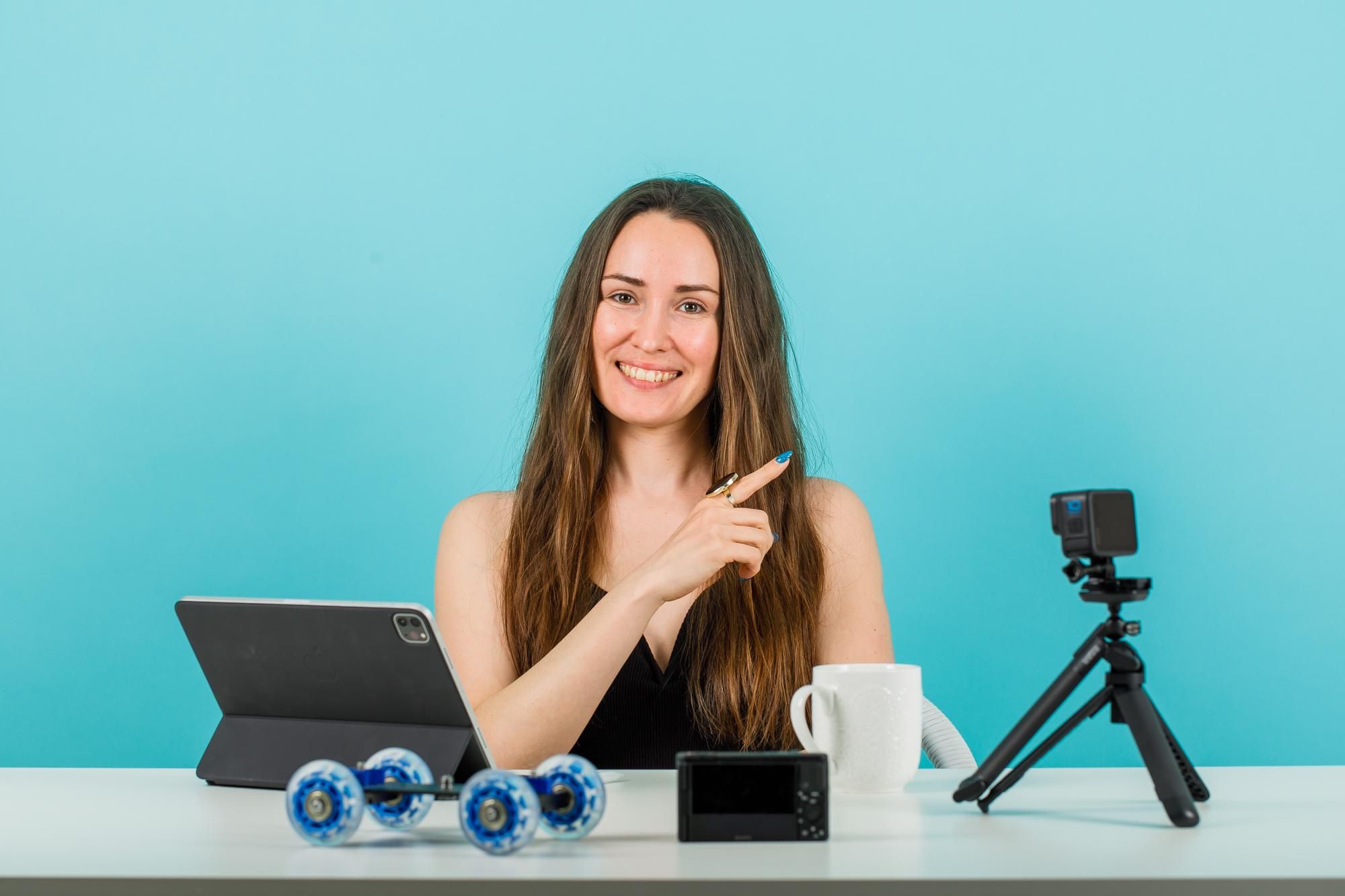 How To Create A Professional Vlogging Setup - Camera Wall